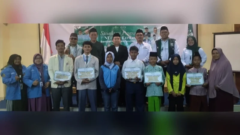 Sosialisasi NU Care Cerdas, PCNU Kota Bekasi Salurkan Beasiswa untuk Pelajar SD hingga Perguruan ...